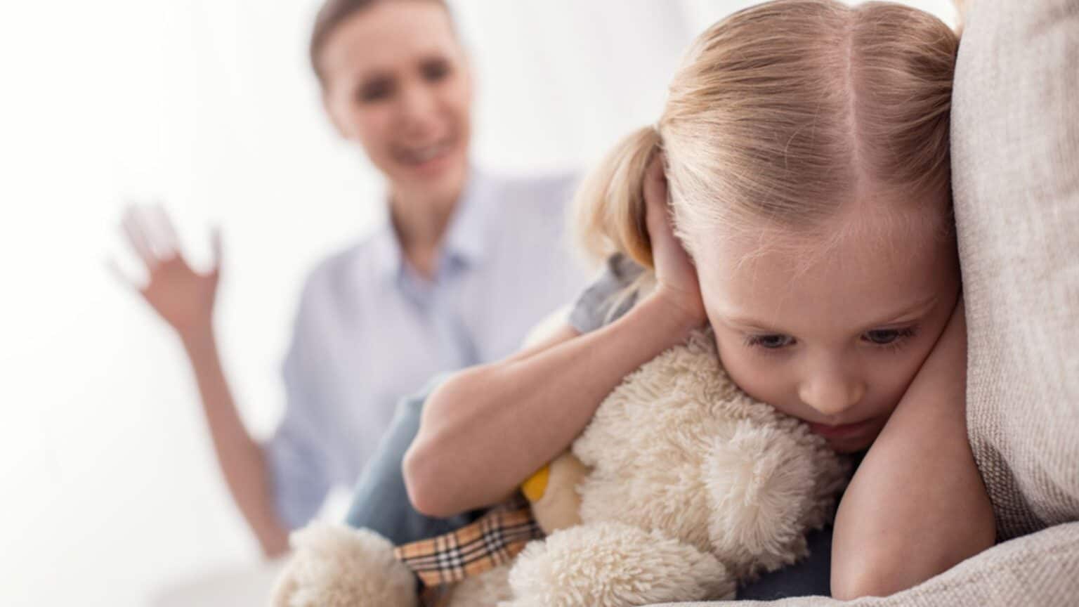 15 Ways to Break the Cycle of Yelling as a Parent - Mom Life